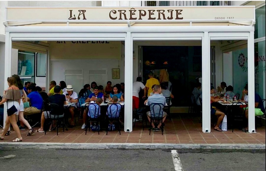 La Crêperie de Puerto Banús. Crêpes para todos los gustosParada y fonda ...